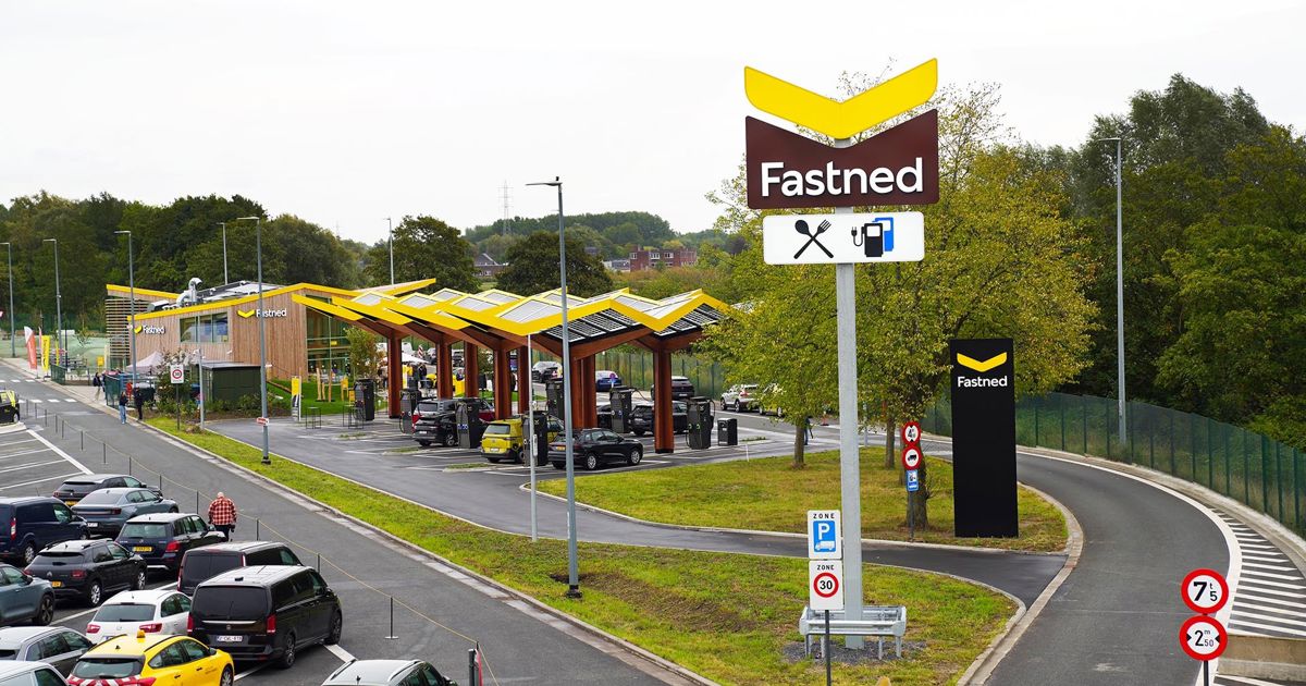 Welcome to Fastned Gentbrugge: our new flagship stations | Fastned