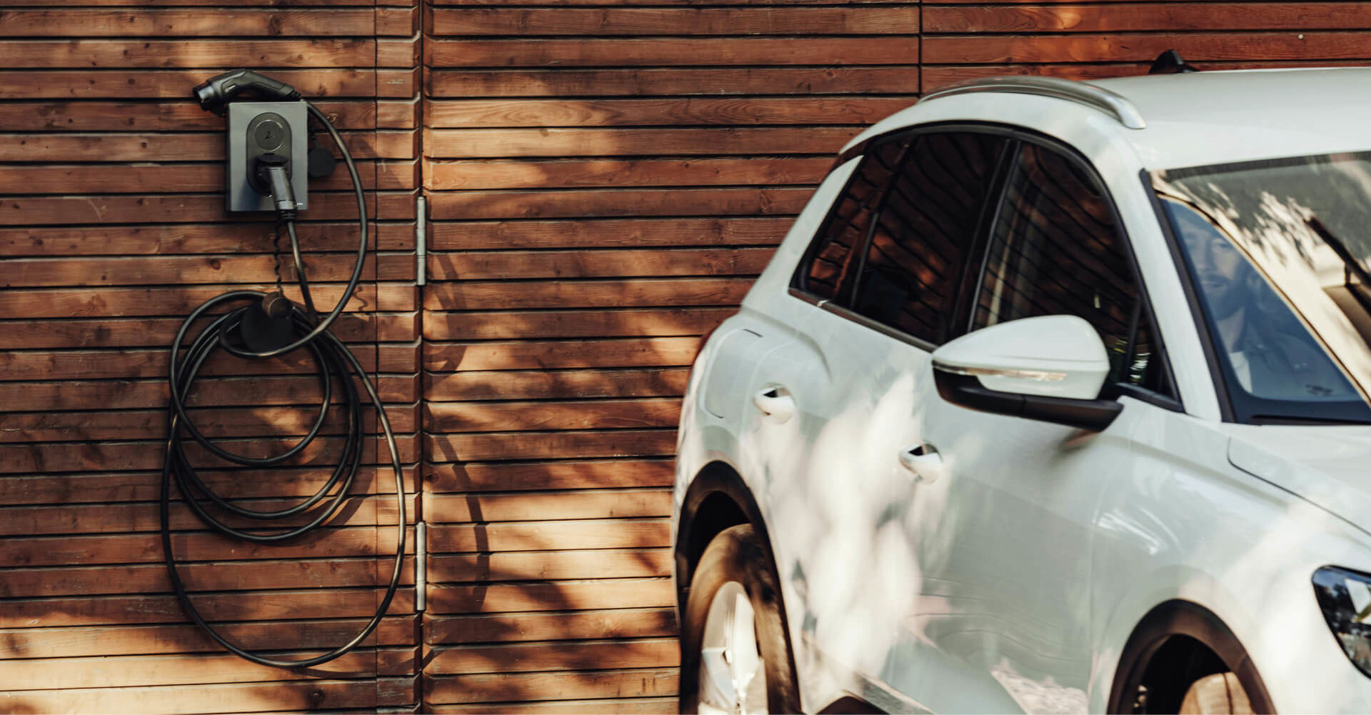 Fast charging vs slow charging | Fastned