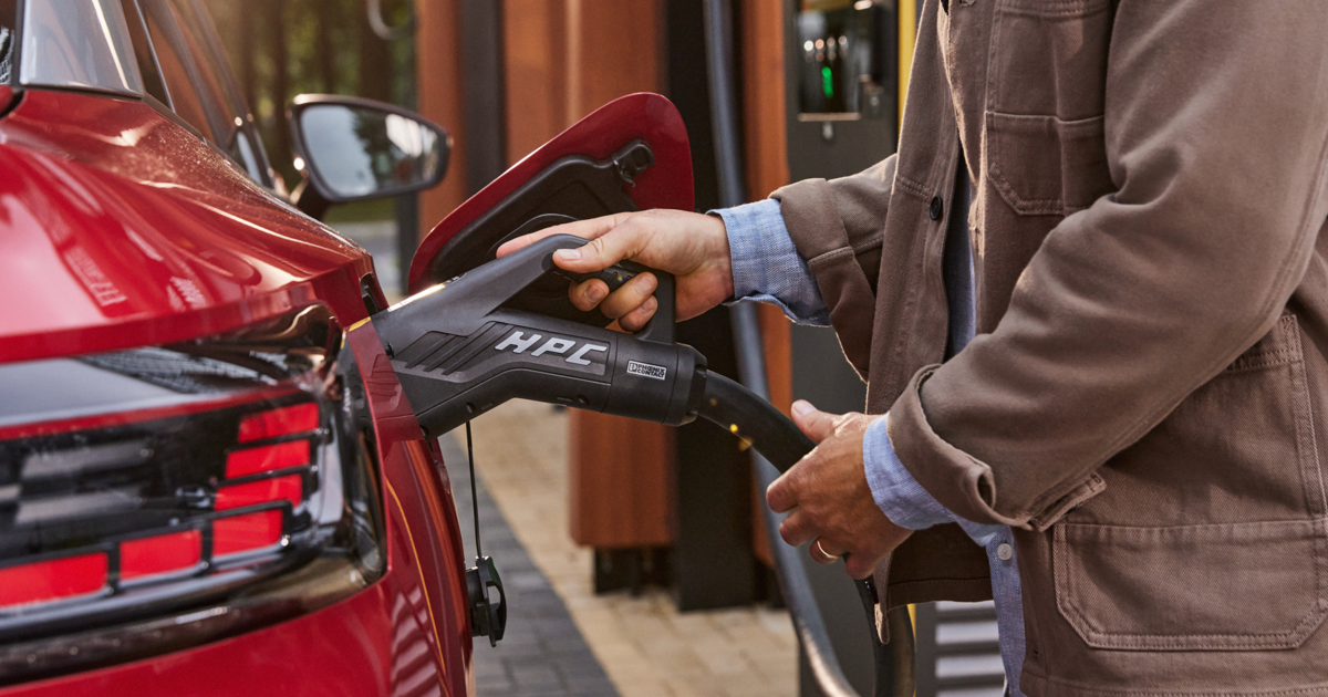 Everything you always wanted to know about fast charging | Fastned